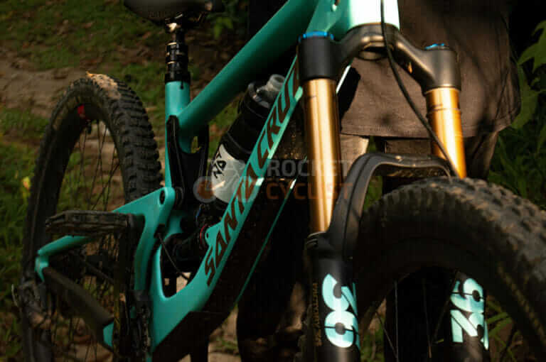 Mountain Bike Suspension Lockout Fork: How it Works? – Rocket Cyclist