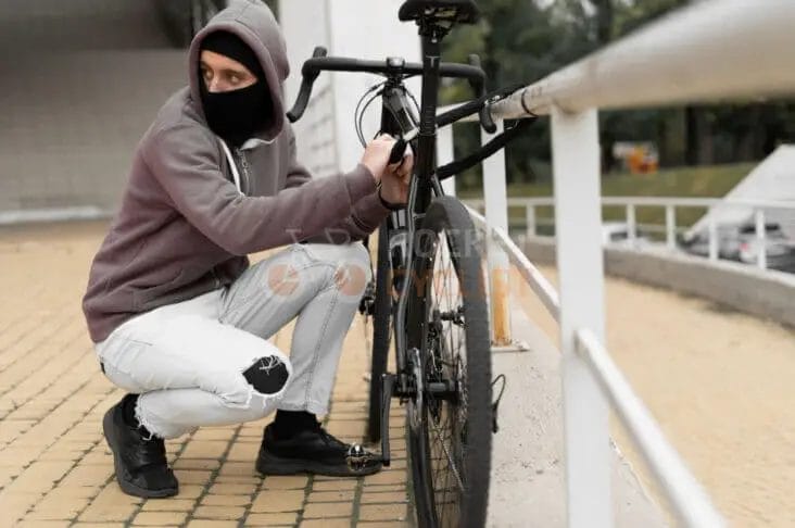 A Guide to Spotting Stolen Bikes: How to Check for Warning Signs | Rocket Cyclist