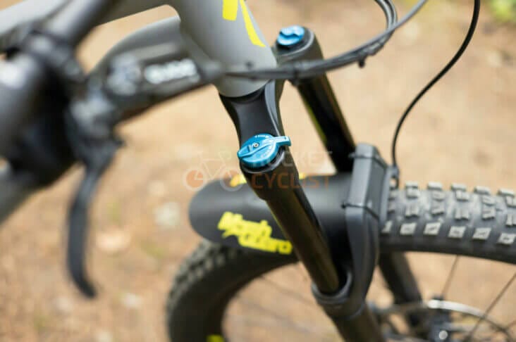 Mountain Bike Suspension Lockout Fork: How it Works? – Rocket Cyclist